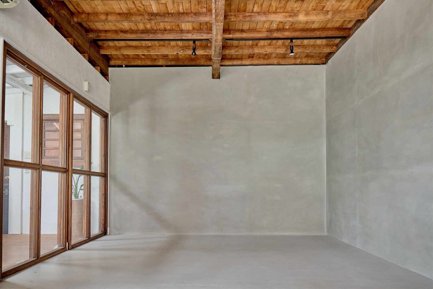 Studio LIM スタジオリム｜[R]studio