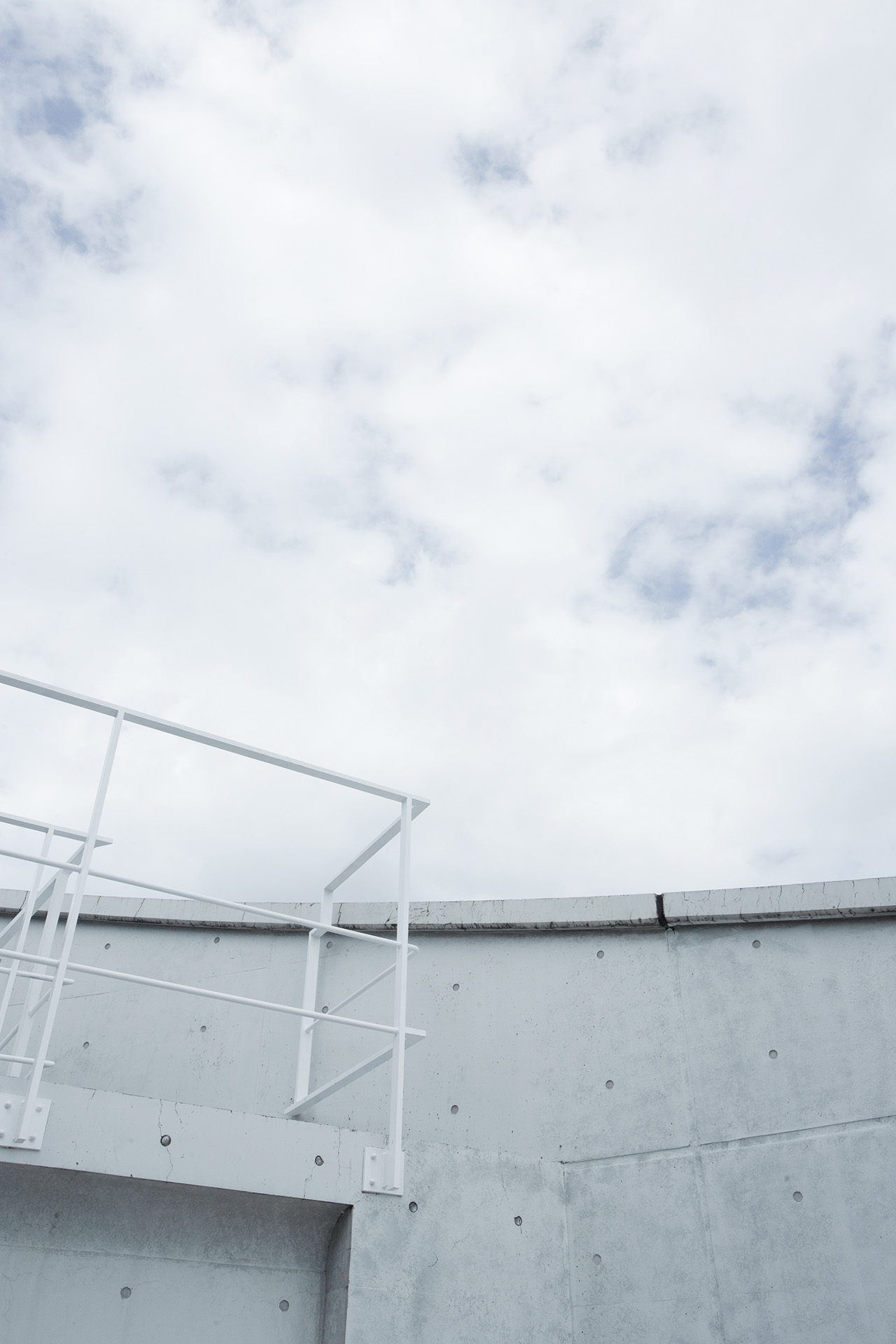 MUTE STUDIO ミュートスタジオ｜[R]studio